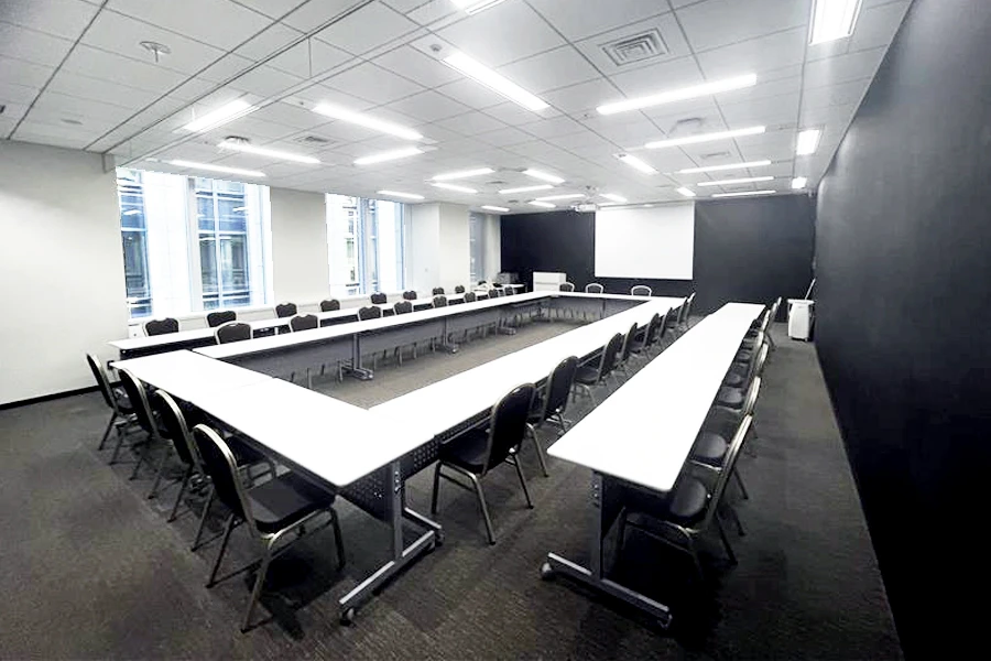 カンファレンスルームB｜fabbit会議室 丸の内｜TKP貸会議室ネット